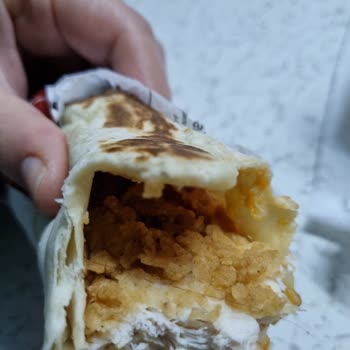 KFC Siparişimden Kıl Çıktı! - Şikayetvar