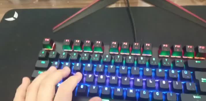 Gamepower Warlock Compact Red Switch Klavyemin Tuşları Basmıyor ...