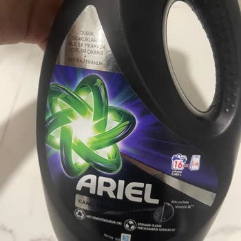 Ariel Deterjan Markasının Sıvı Deterjanları Kıyafetleri Temizlemiyor Ve ...