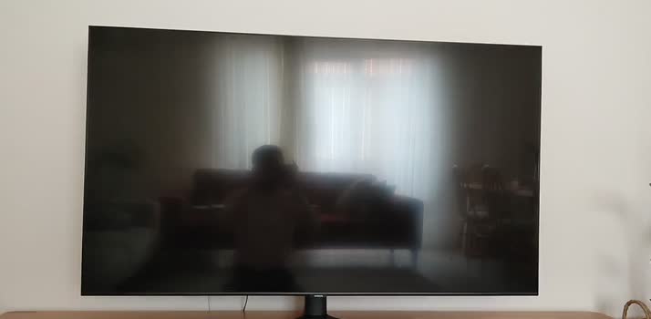 Samsung 55TU8500 Model 55" Television Panel Issue Surfaced After Two ...