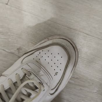 Nike Air Force Shadow Shoes Fell Apart within Months - Xolvie