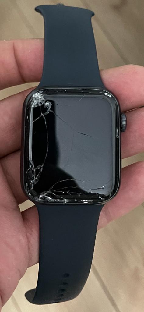 Apple Apple Watch Se Cam Kırılması! - Şikayetvar