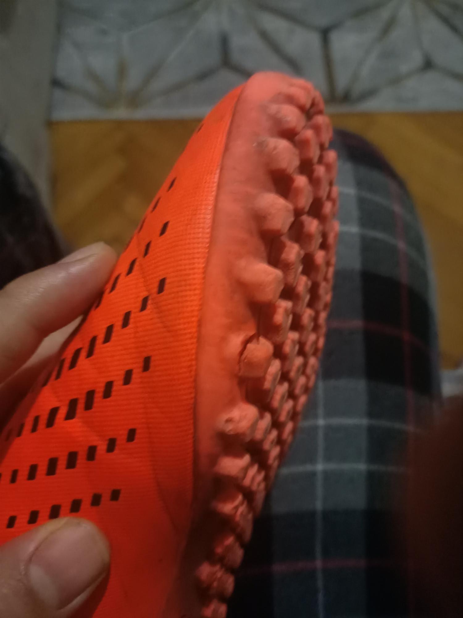 Frustrating Adidas Soccer Cleat Splitting - Xolvie