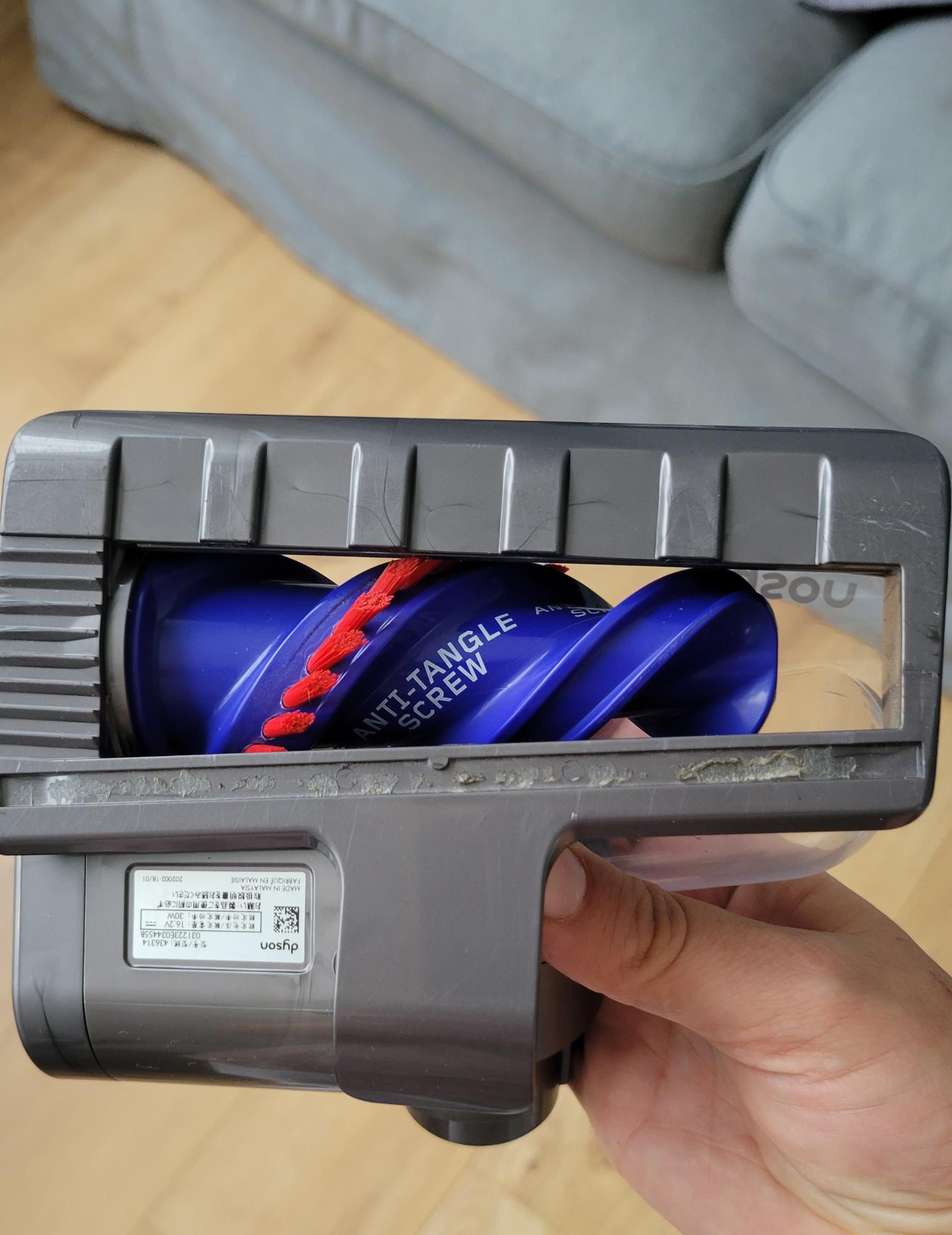 Dyson Gen5detect Süpürge/başlığında Bulunan Kırmızı Şerit Koptu ...