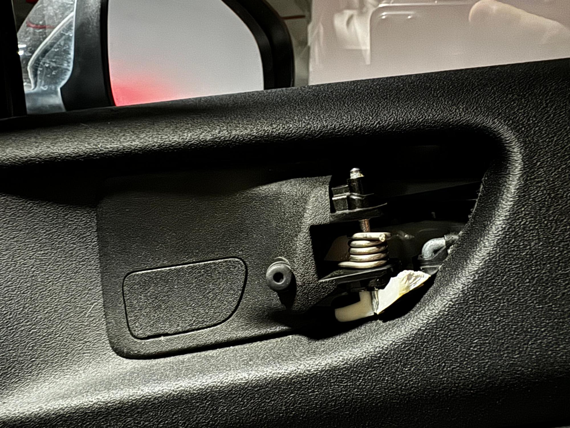Alfa Romeo Giulietta Kapi Kolu Kırılması - Şikayetvar