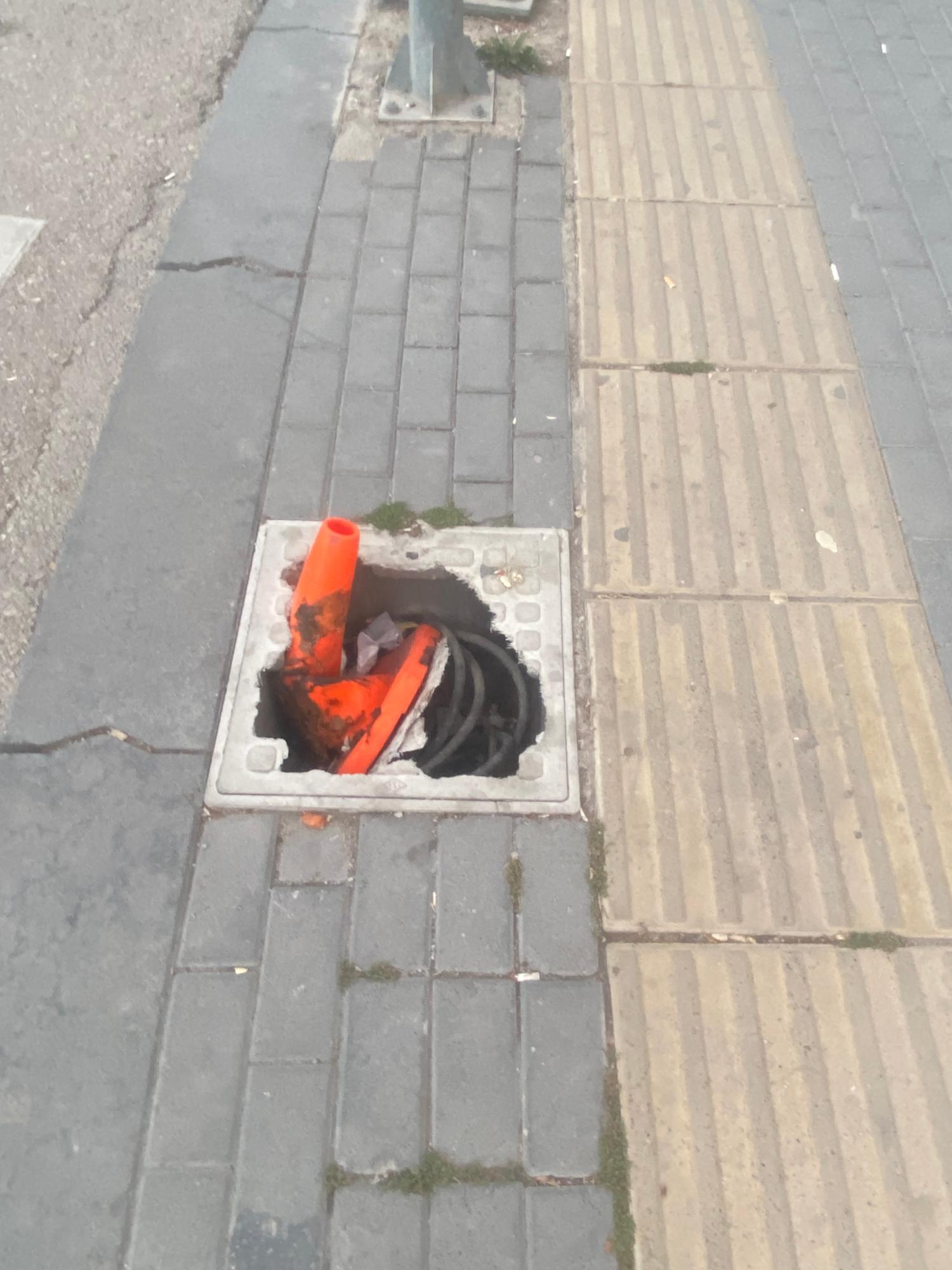 Superonline Sincan'da Tehlike Saçan Buvat Kutusu - Şikayetvar