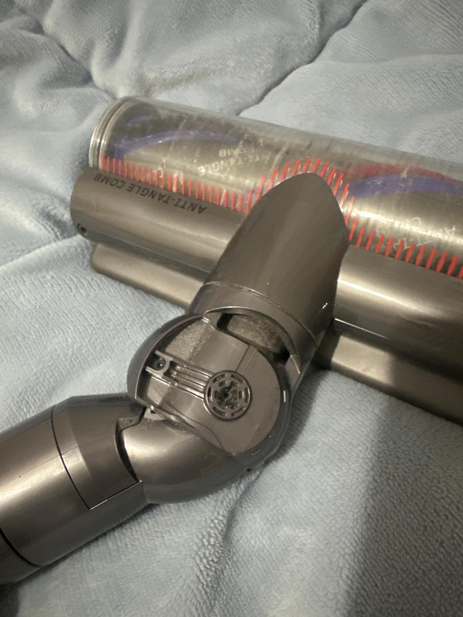 Dyson V15 Başlık Tekeri Kırıldı - Şikayetvar