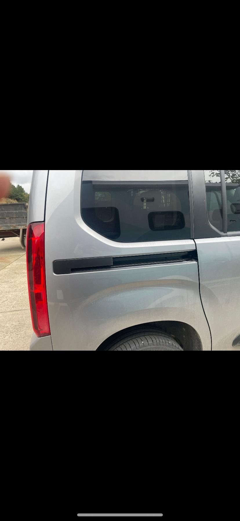 Opel Combo Arka Kapı Ray Kapakları - Şikayetvar