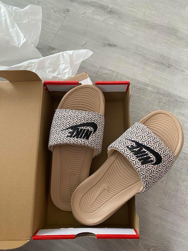 Nike Order Came Wrong, Refund Process Not Finalized For 15 Days - Xolvie