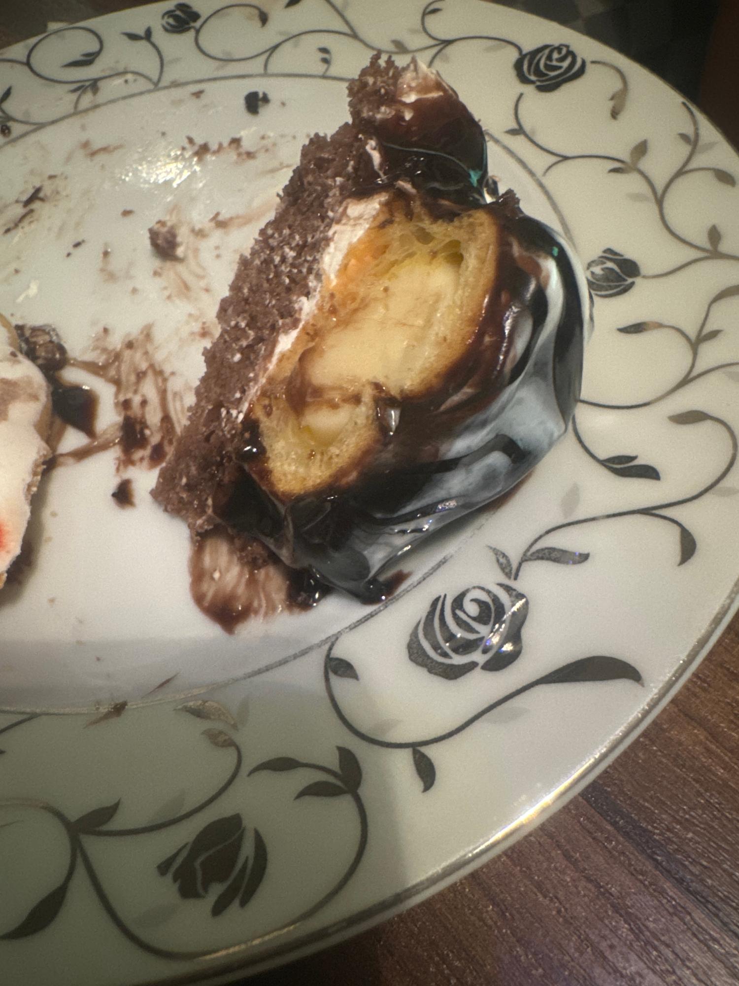 Pelit Pastanesi'nden Aldığımız Pasta Kokolin Çıktı - Şikayetvar