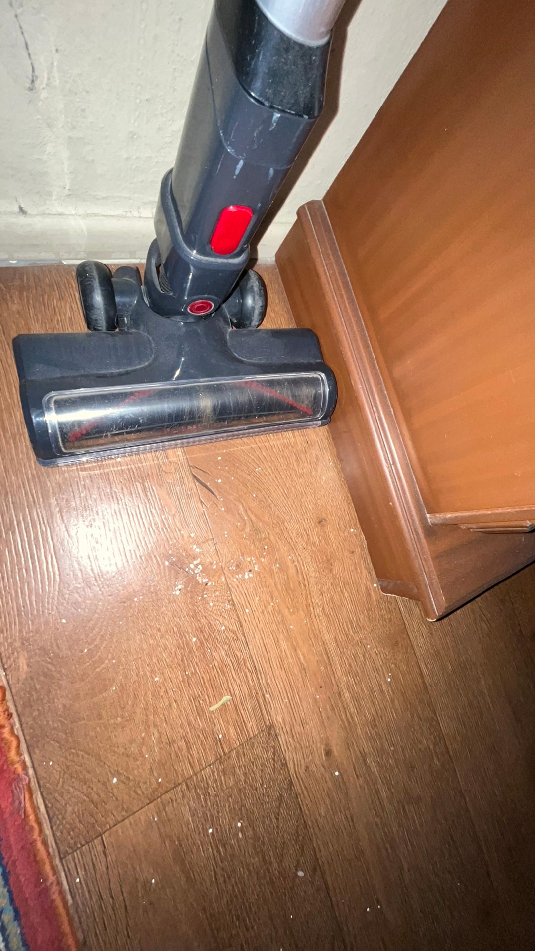 Tefal 22V Lithium Model Süpürge Çekme Sorunu - Şikayetvar