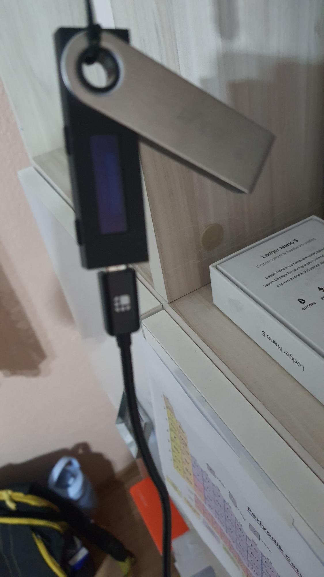 Ledger Nano S Screen Blackout Problem - Xolvie