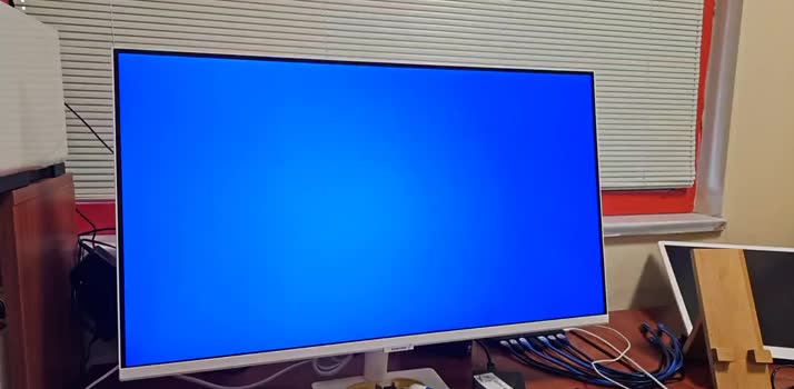 Samsung Monitor Malfunction and Unresponsive Support - Xolvie