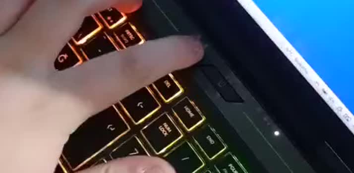 Monster Notebook Fan Tuşu Çalışmıyor. - Şikayetvar