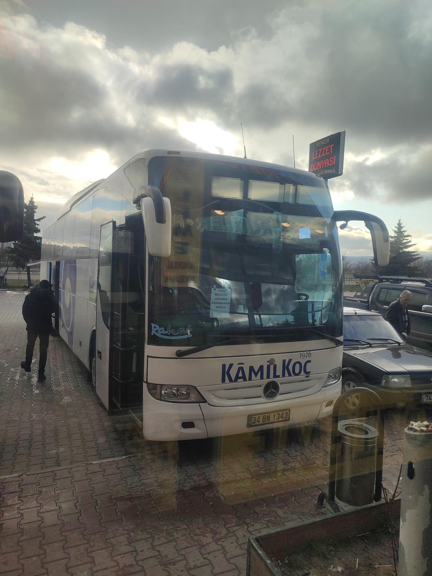 Kamil Koç Muavin İlgisizliği Ve Kafalarına Göre Mola - Şikayetvar
