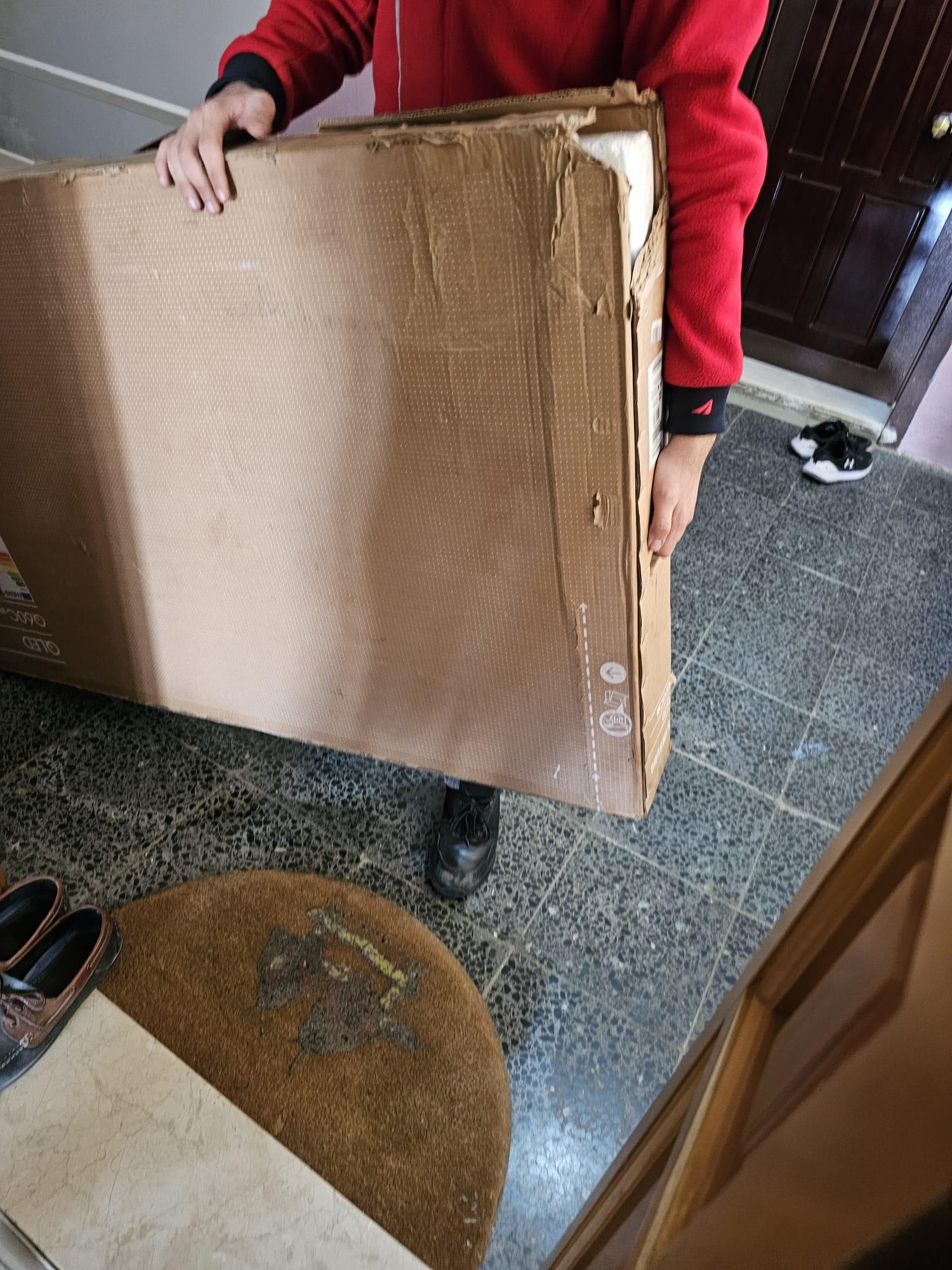 Amazon Ruined My Dad's Birthday with Wrong TV and Broken Box! - Xolvie