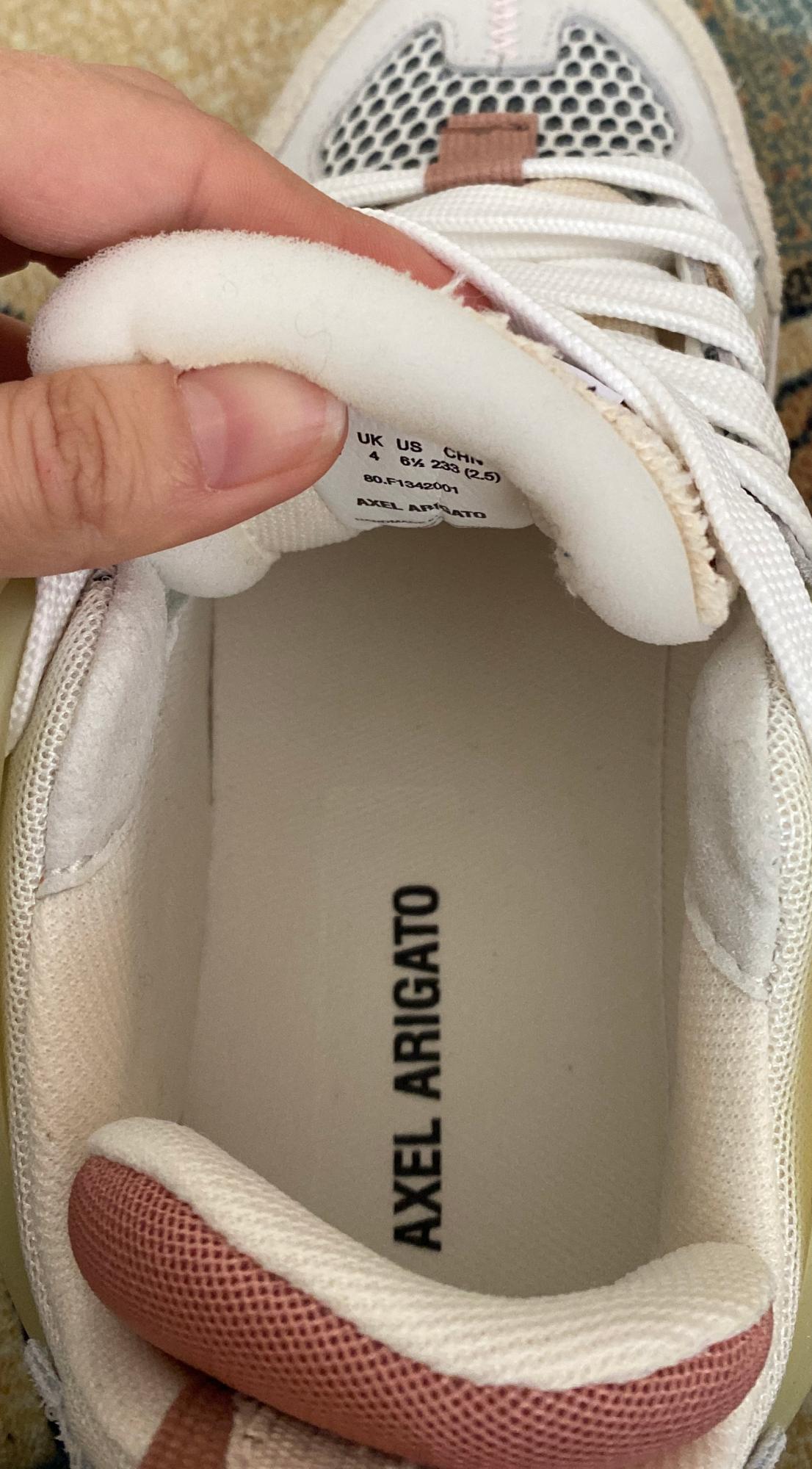 Beymen Axel Arigato İndirim Adı Altında Hatalı Ürün Satışı - Şikayetvar