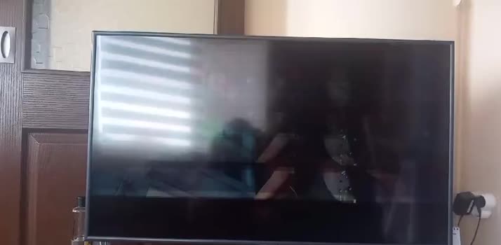 Samsung UE43RU7400 LED TV Display Defect & Exchange Request - Xolvie Samsung UE43RU7400 LED TV Display Defect & Exchange Request - Xolvie