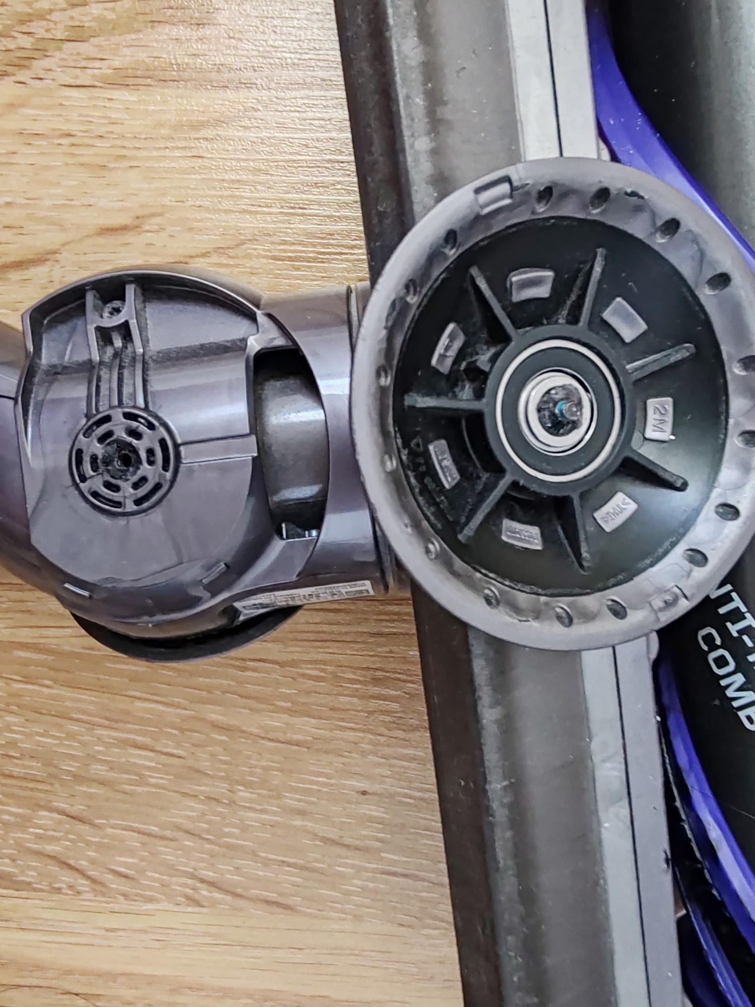 Dyson V15 Broken Wheel & Disintegrating Parts After 8 Months - Xolvie