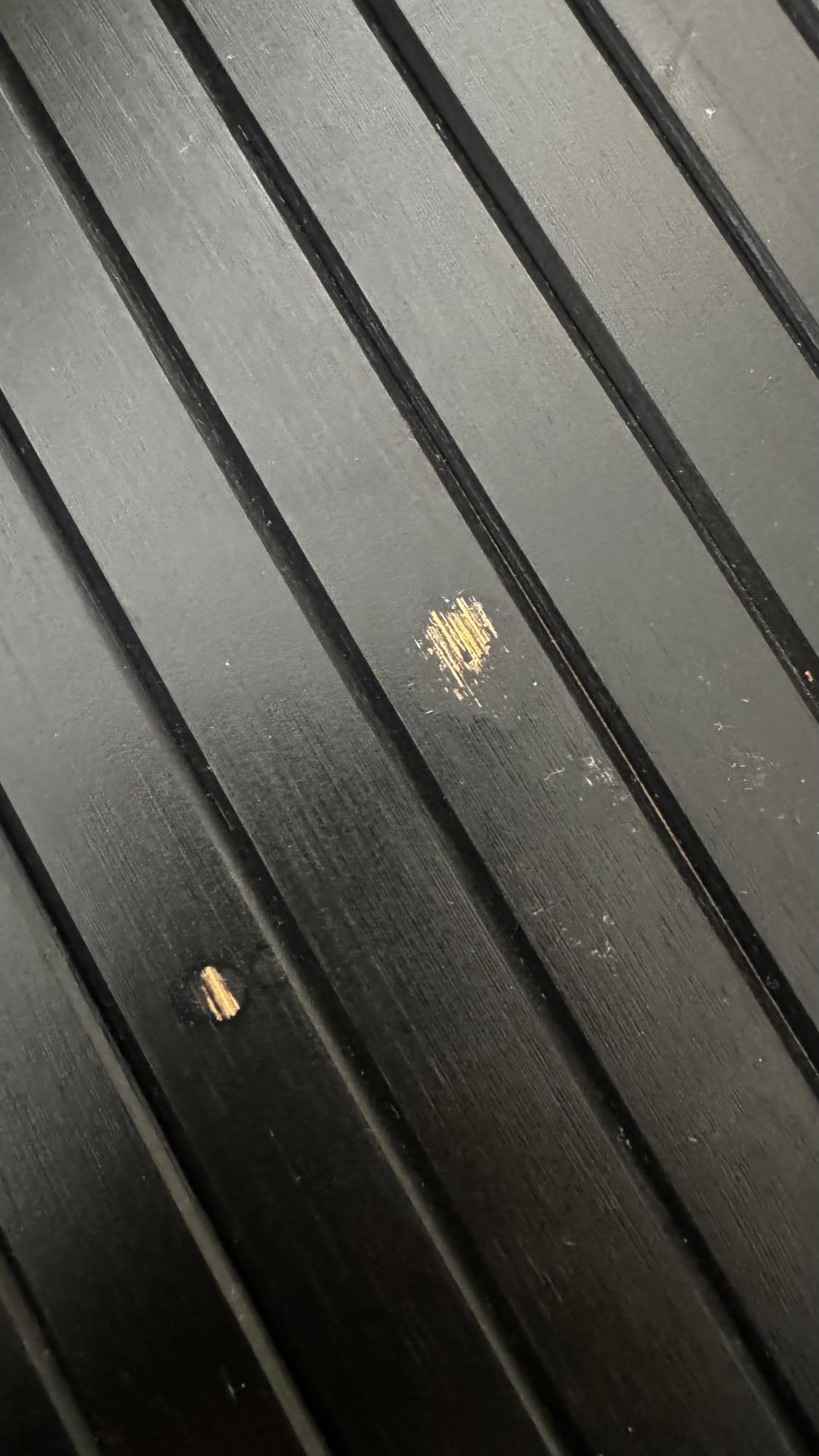 IKEA Rodeby Kolçak Tepsisi Kısa Sürede Üzerindeki Boyası Aşındı ...