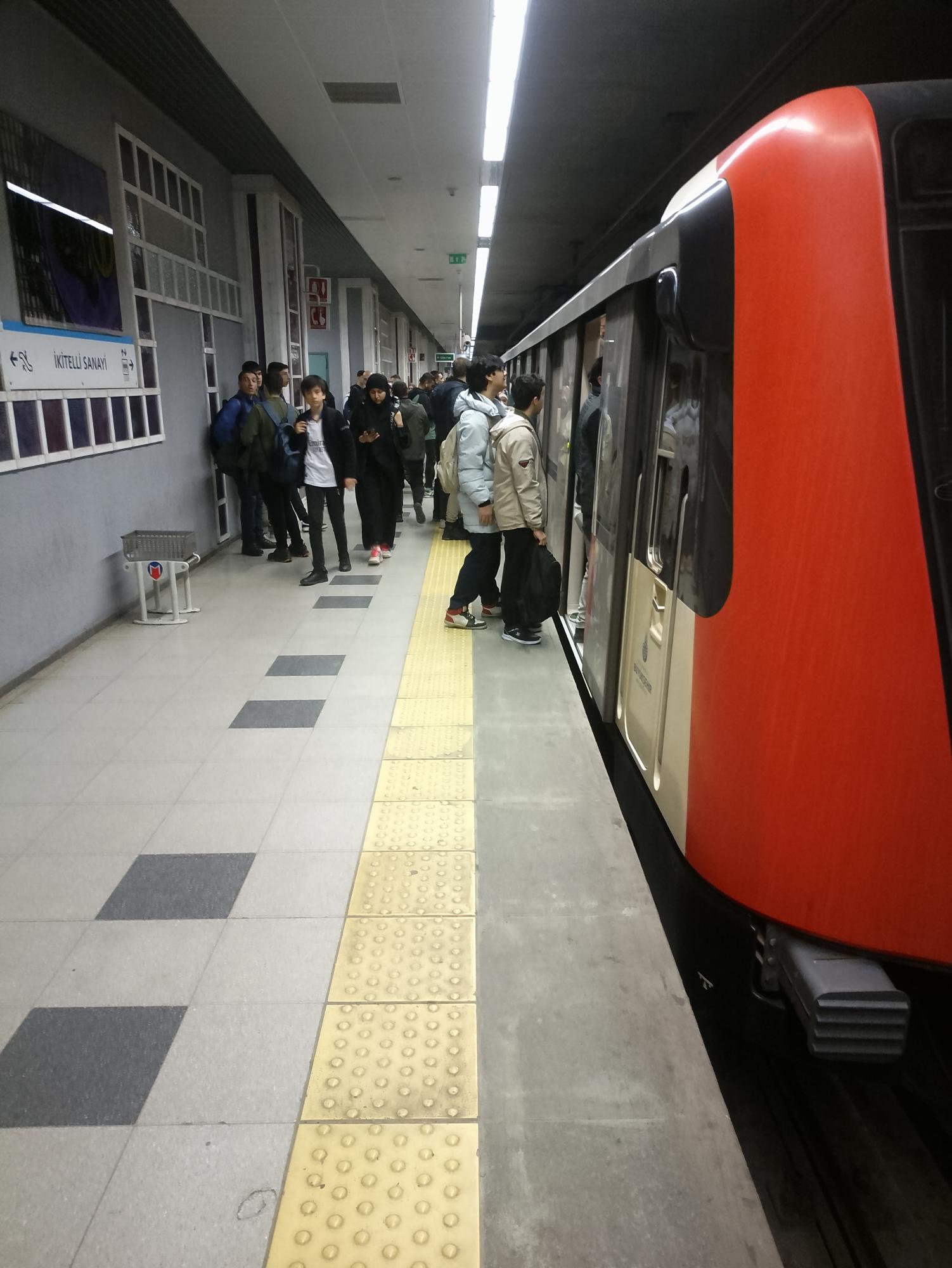 Metro İstanbul M3 Metro Hattının Kapasitesinin Artırılması - Şikayetvar