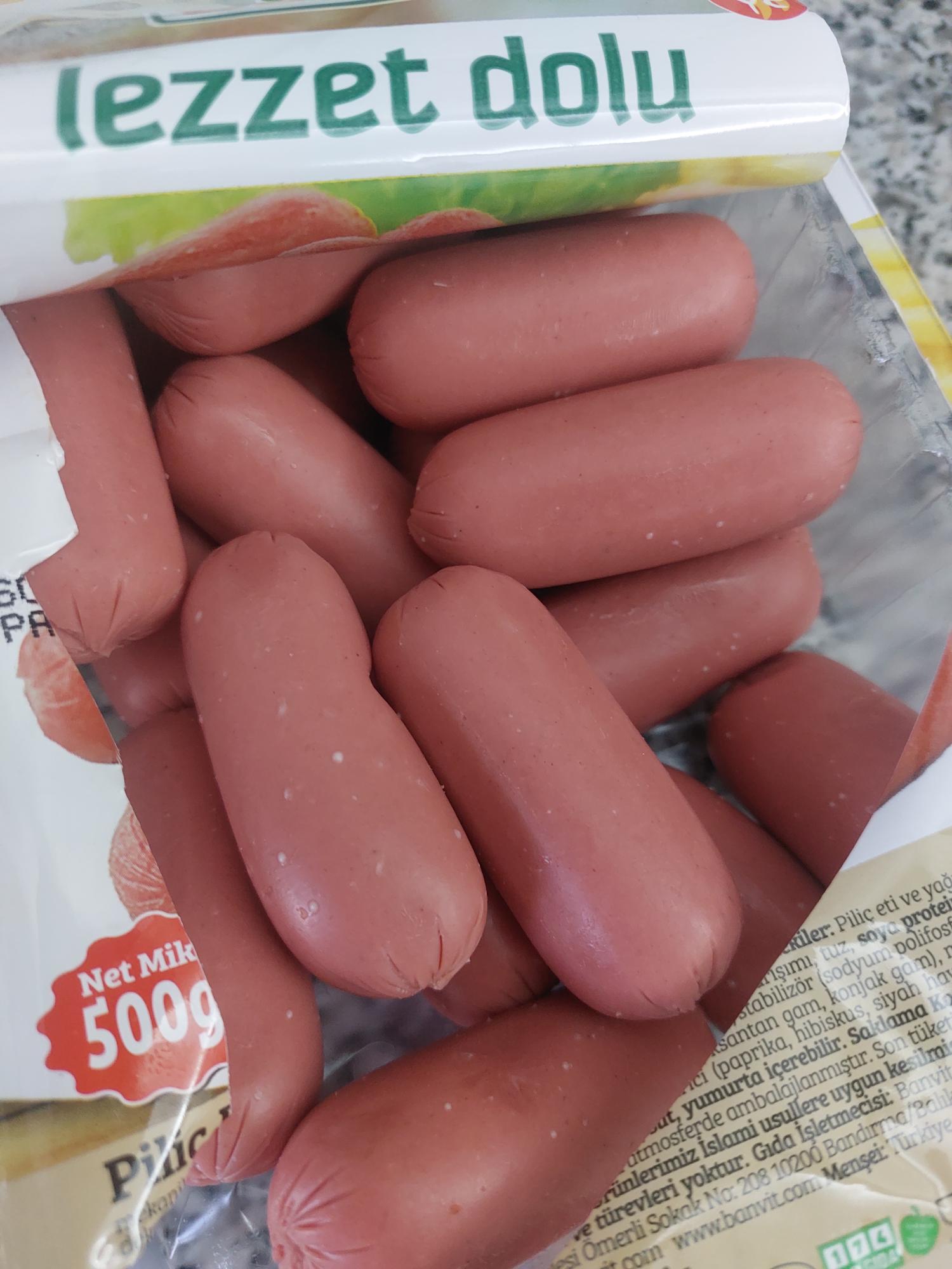 Banvit Marka Sosis Üzerinden Beyaz Ve Yapışkan Noktalar Çıktı - Şikayetvar