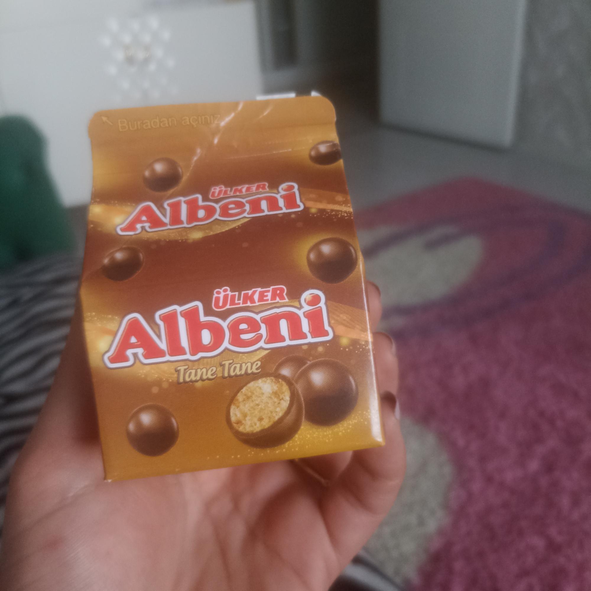 Ülker Albeni Tane Tane Bayat Çıktı - Şikayetvar