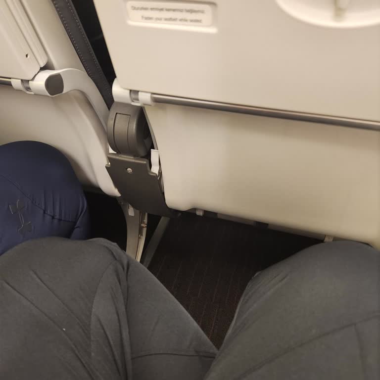 AJet Check İn Koltuk Seçimi Şikayetleri - 2/4 - Şikayetvar