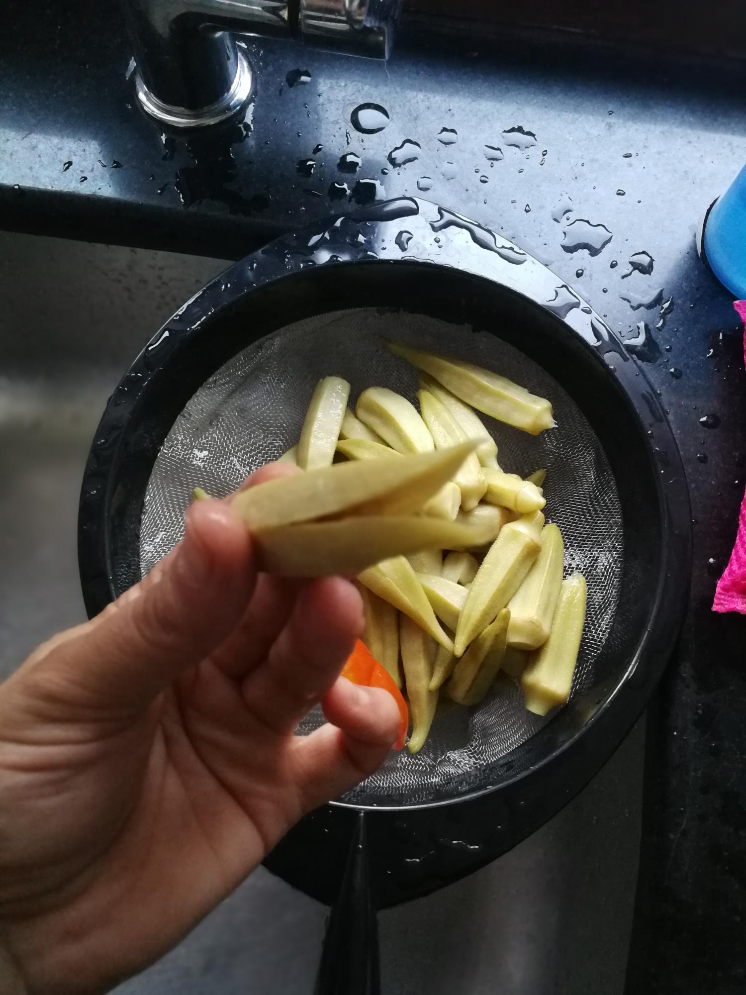 Tat Gıda Tat Sultani Konserve Bamya Kıymık Gibi Kartlaşmış Bembeyaz ...