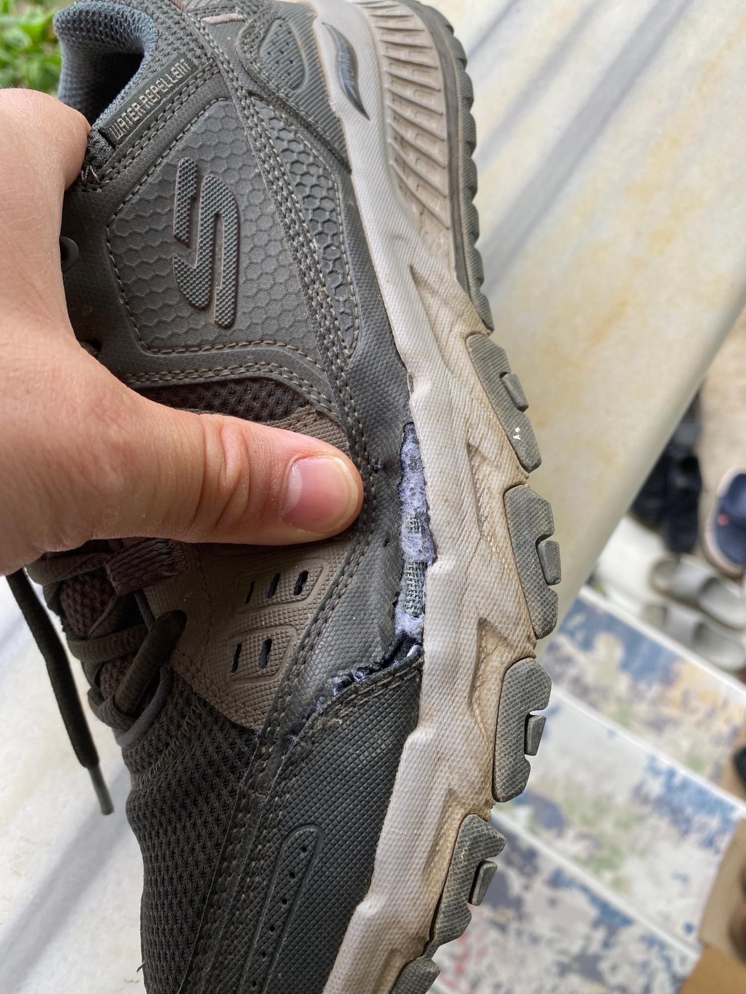 Skechers Shoe Stitching Defect Complaint - Xolvie