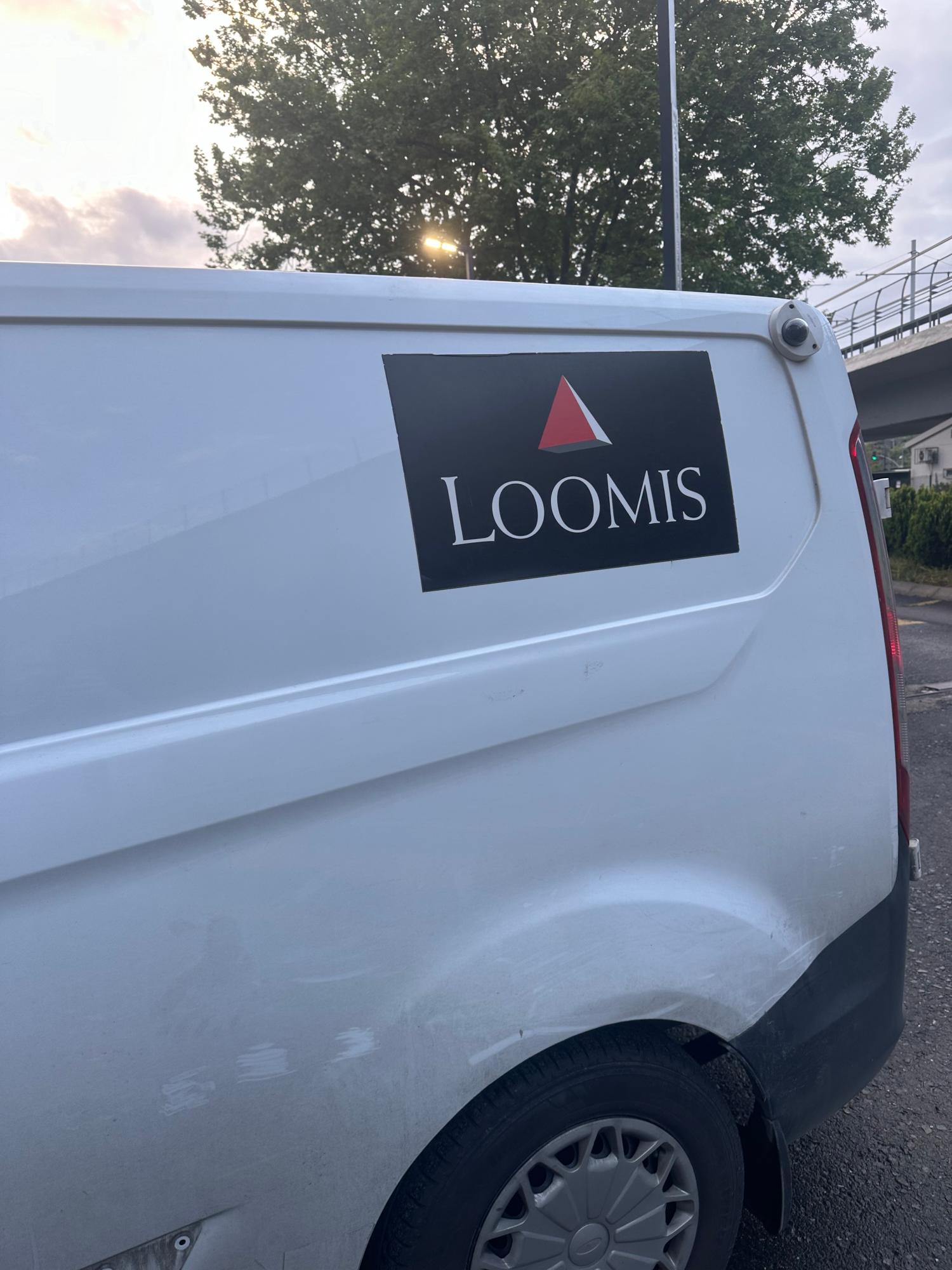 Loomis Şirket Çalışanları Az Daha Beni Eziyordu - Şikayetvar