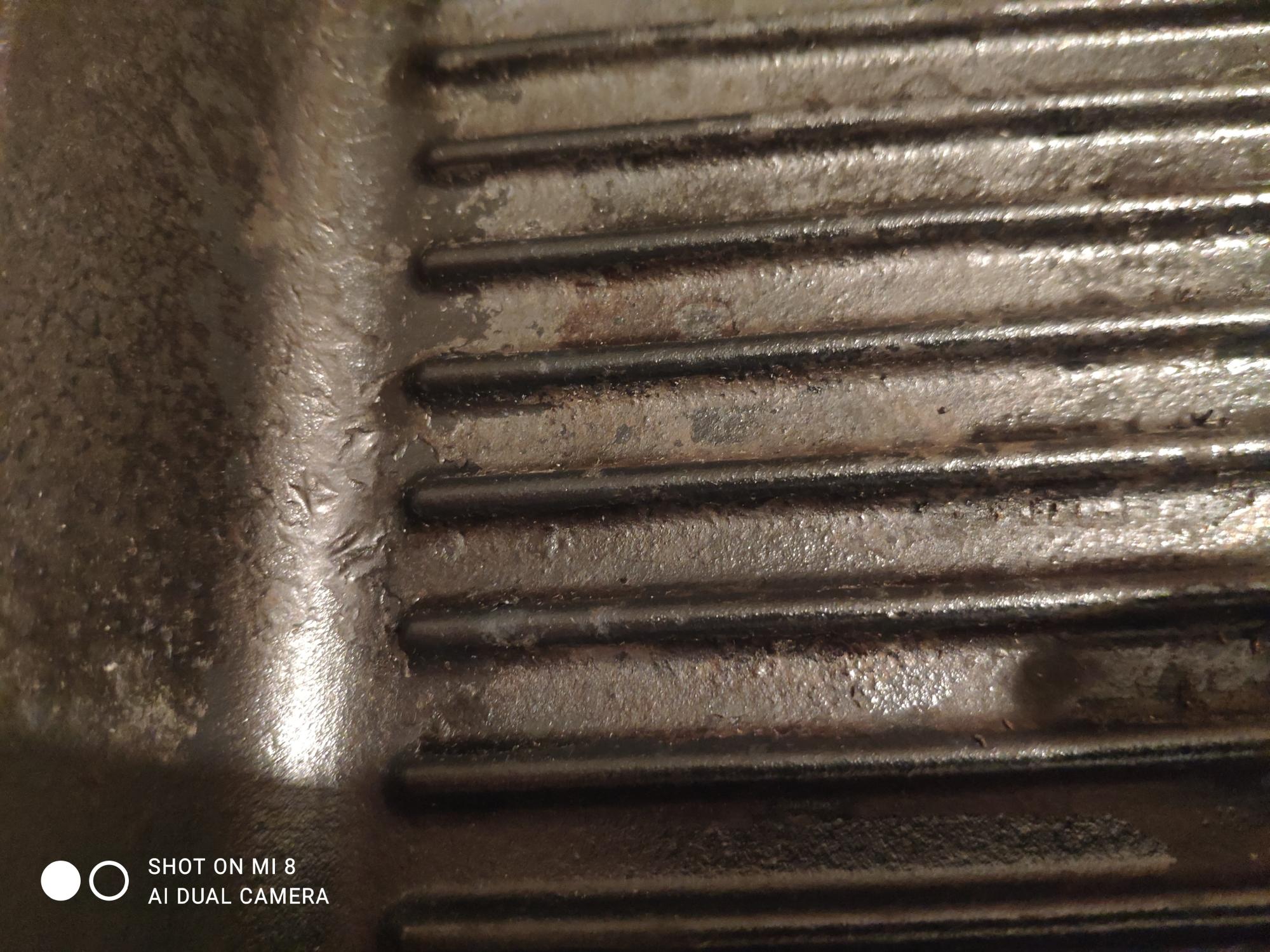 Amazon Lava Cast Iron Grill Pan Coating Peeling Off After Second Use ...