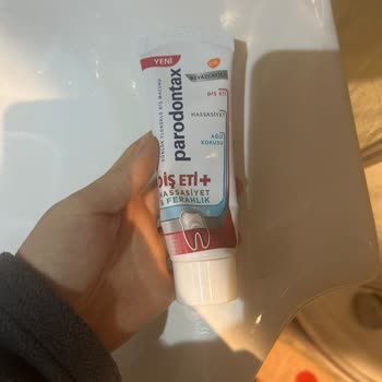 Parodontax Gums + Sensitivity Toothpaste Caused Mouth Ulcers - Xolvie