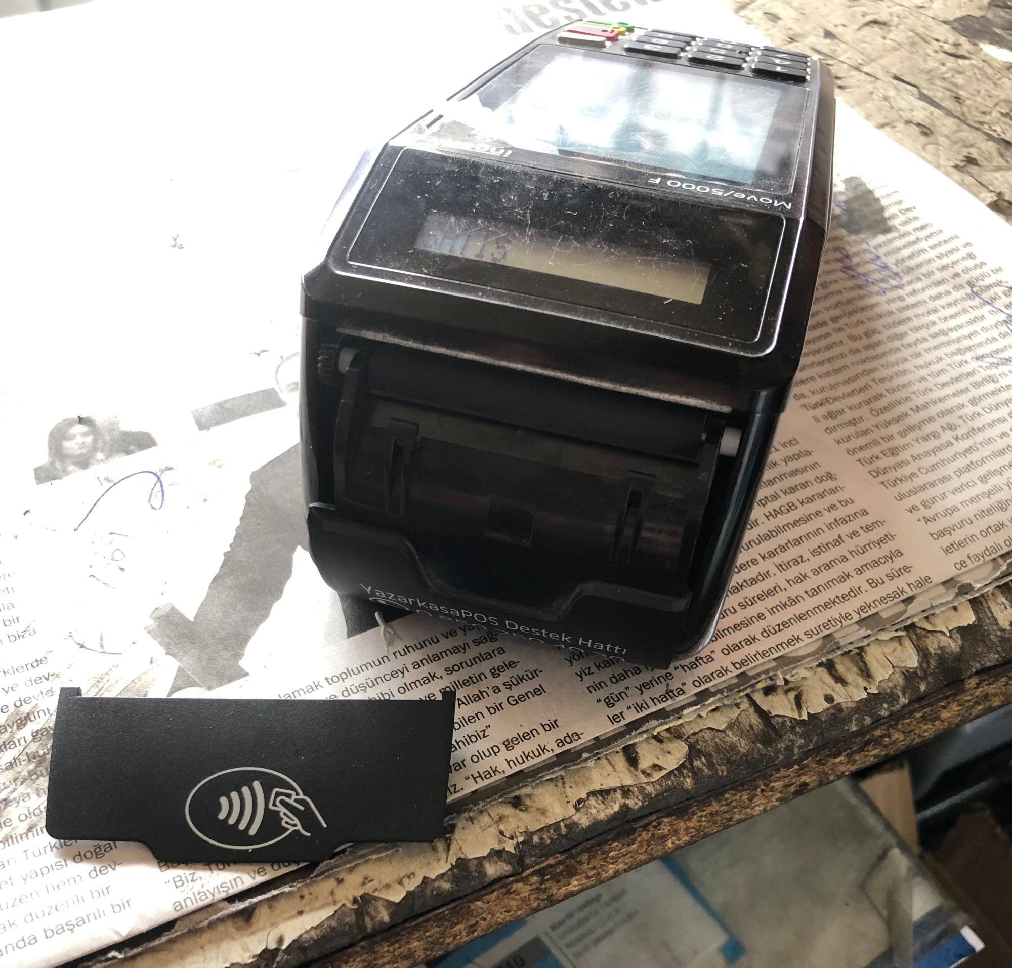 Worldline İngenico Move 5000f Pos Kağıt Değiştirme Kapağı Kırılma ...