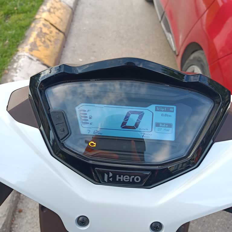 Hero Motosiklet Hero Dash 125 Motorunda Yağ Sızıntısı Ve Stop Etme ...