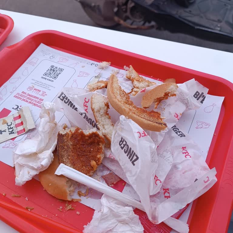 KFC Read Customer Complaints and Reviews - Xolvie