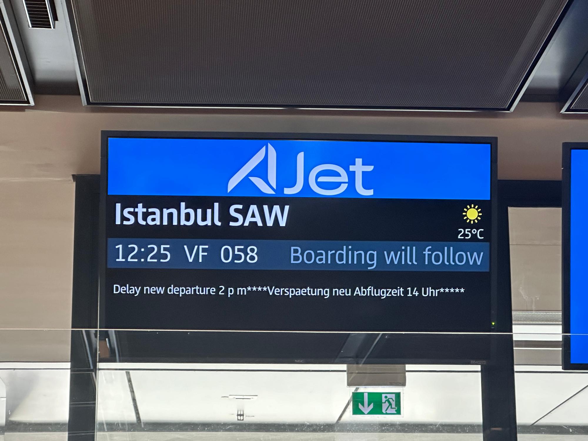 AJet AJet (Anadolu Jet) Berlin-SAW Uçağındaki Belirsizlik Ve Gecikme ...