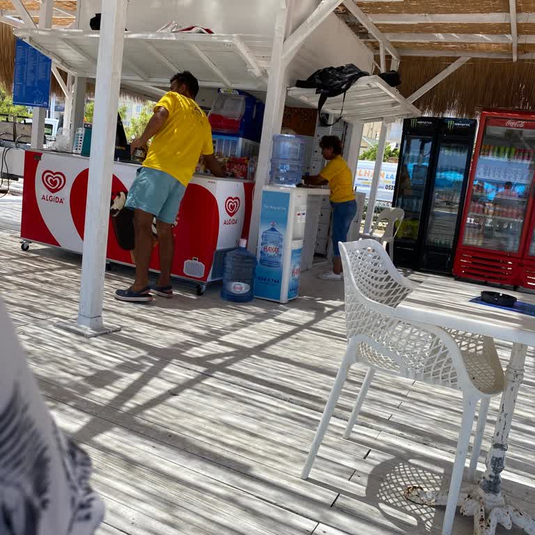 Mersin Büyükşehir Belediyesi Mersin Susanoğlu Belediye Halk Plajı ...