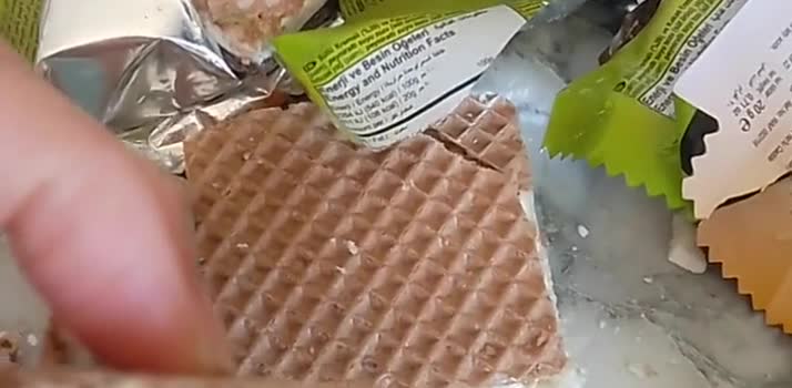 BİM Gofrette Kahverengi Krema Eksikliği - Şikayetvar