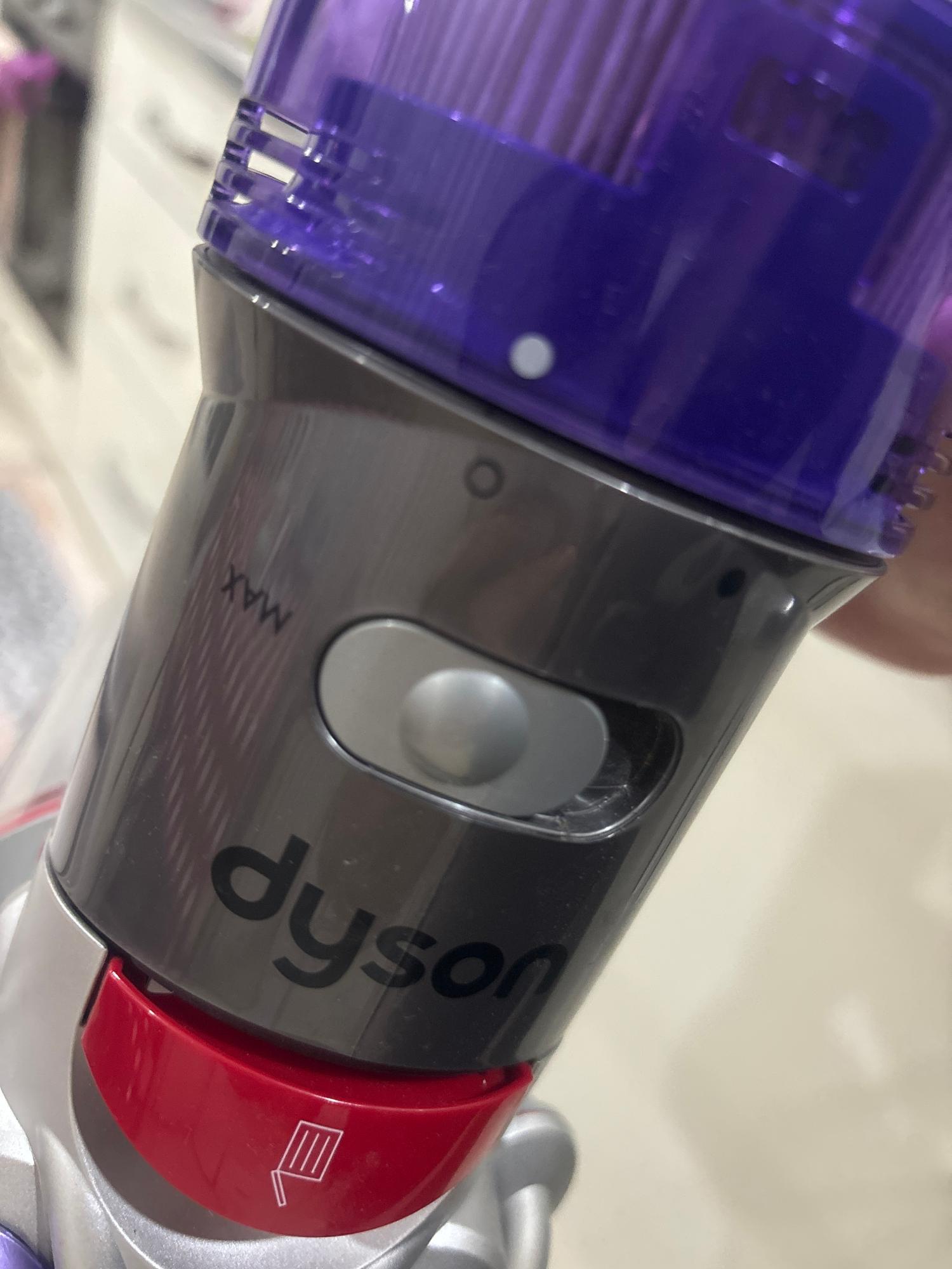 Dyson V8 Süpürgem Max Modunda Kesik Kesik Çalışıyor. - Şikayetvar