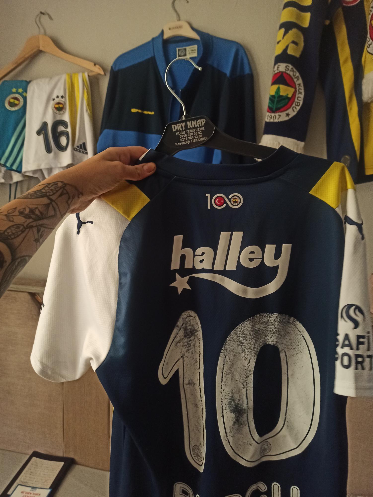 Fenerium Fenerbahçe Formamın Baskıları Siliniyor - Şikayetvar