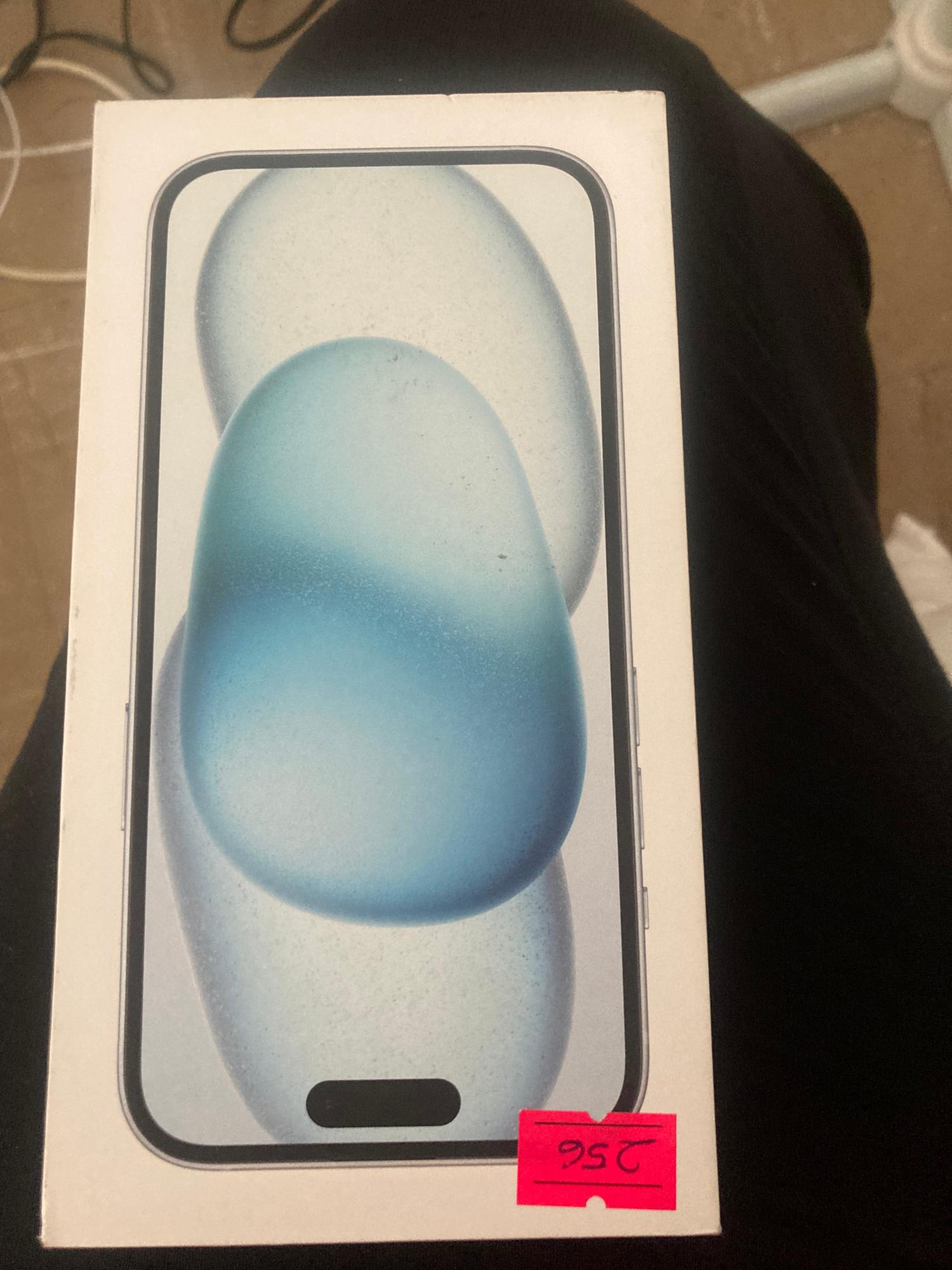 Apple Apple iPhone 15 Return Problem Unresolved - Xolvie