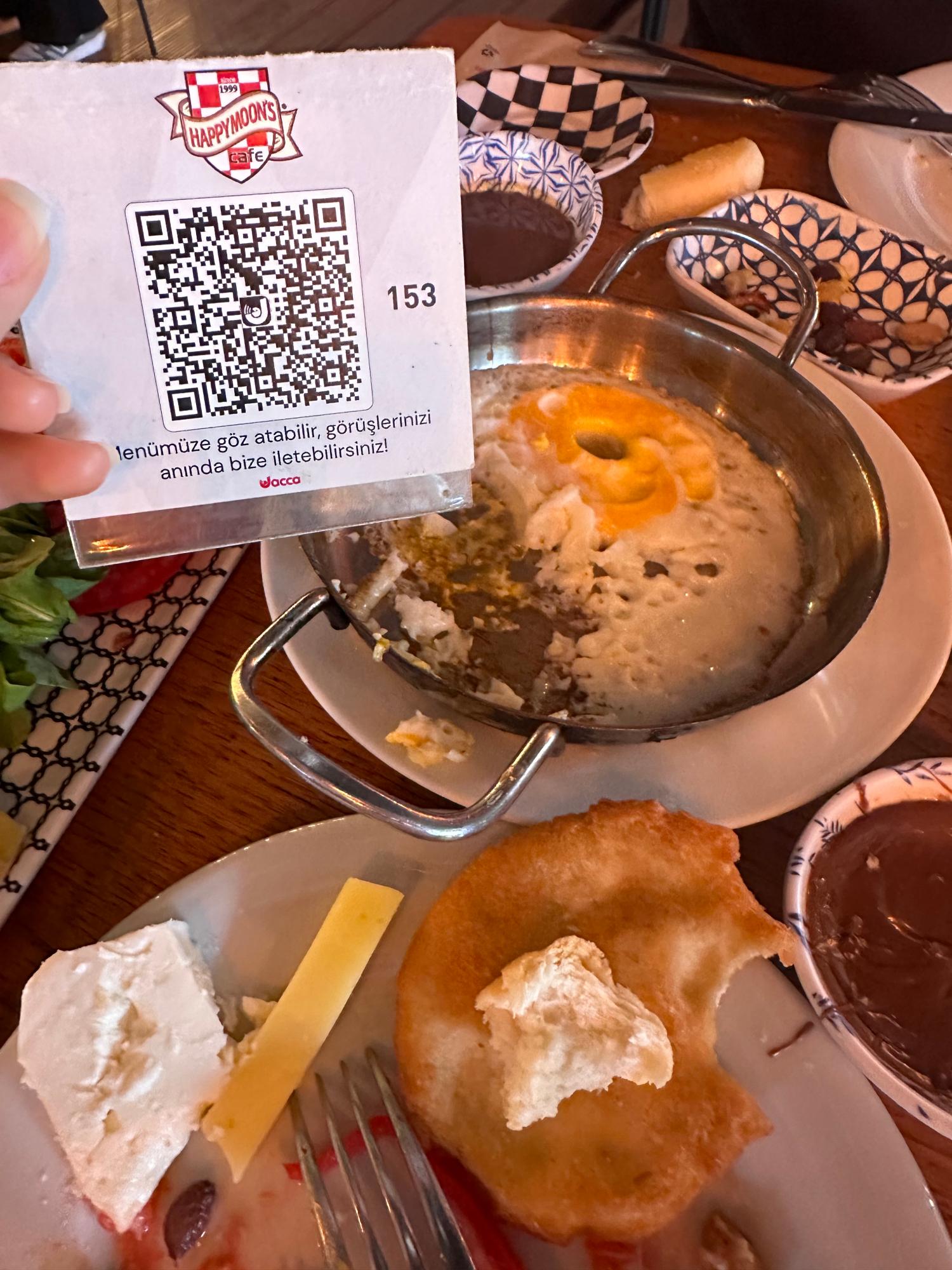 Happy Moons Kötü Kahvaltı - Şikayetvar