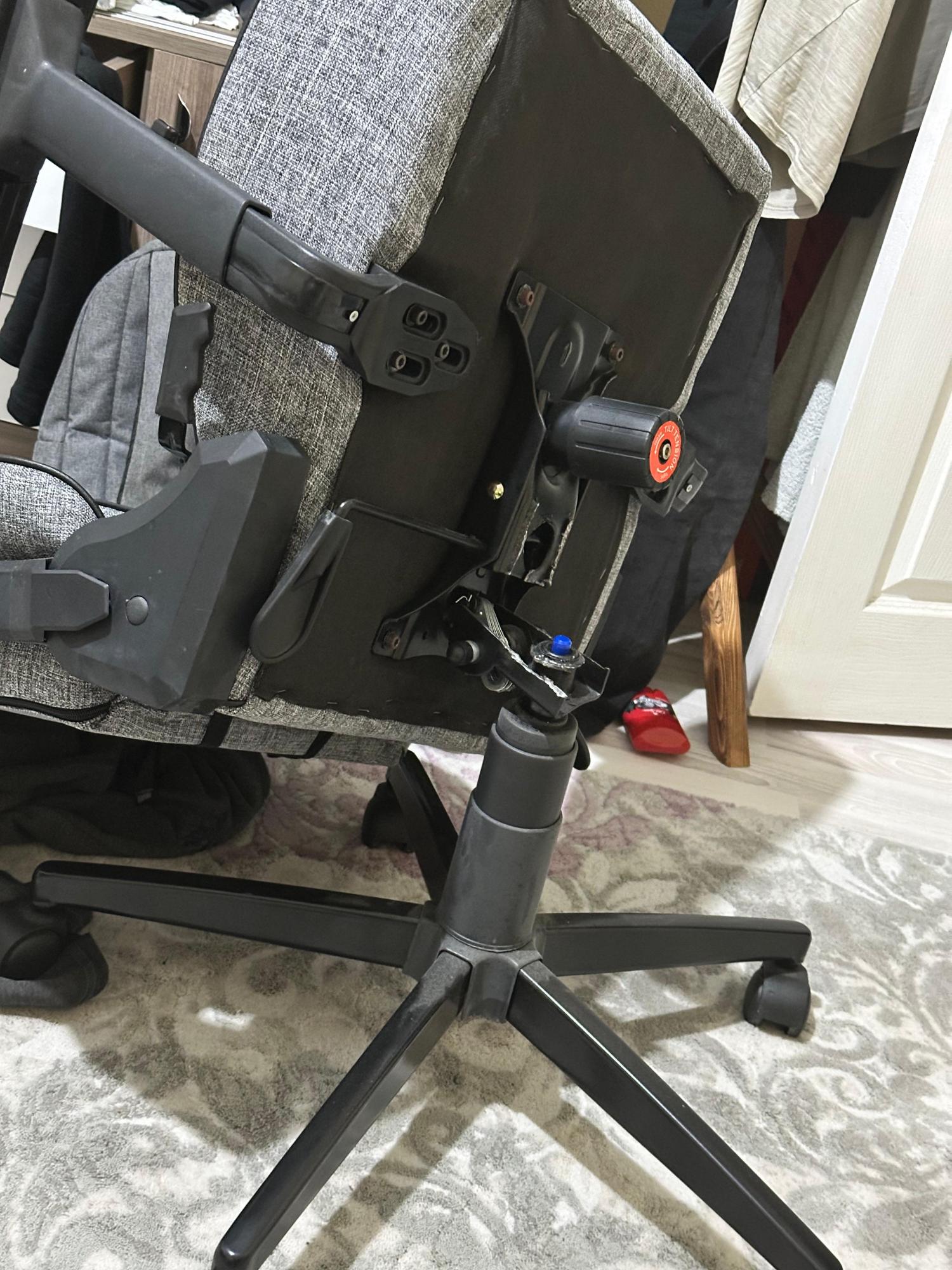 Çözüldü: Hawk Gaming Chair Hawk Yaslanırken Sandalyem Kırıldı - Şikayetvar