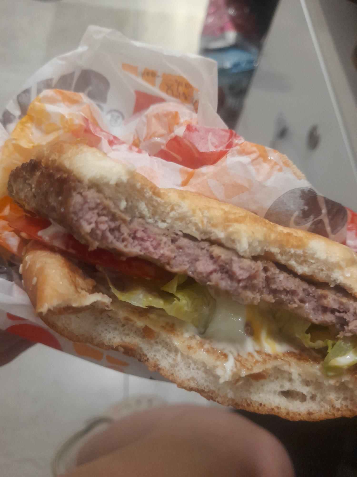 Burger King Çiğ Etli Hamburger! - Şikayetvar