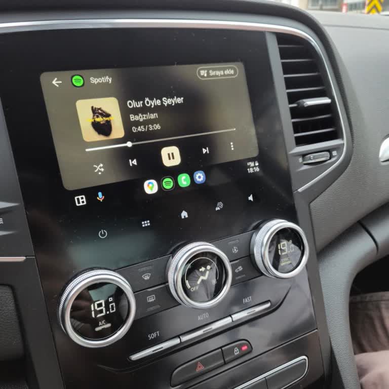 2020 Renault Megane 4 Klima Tuşları Çalışmıyor! - Şikayetvar