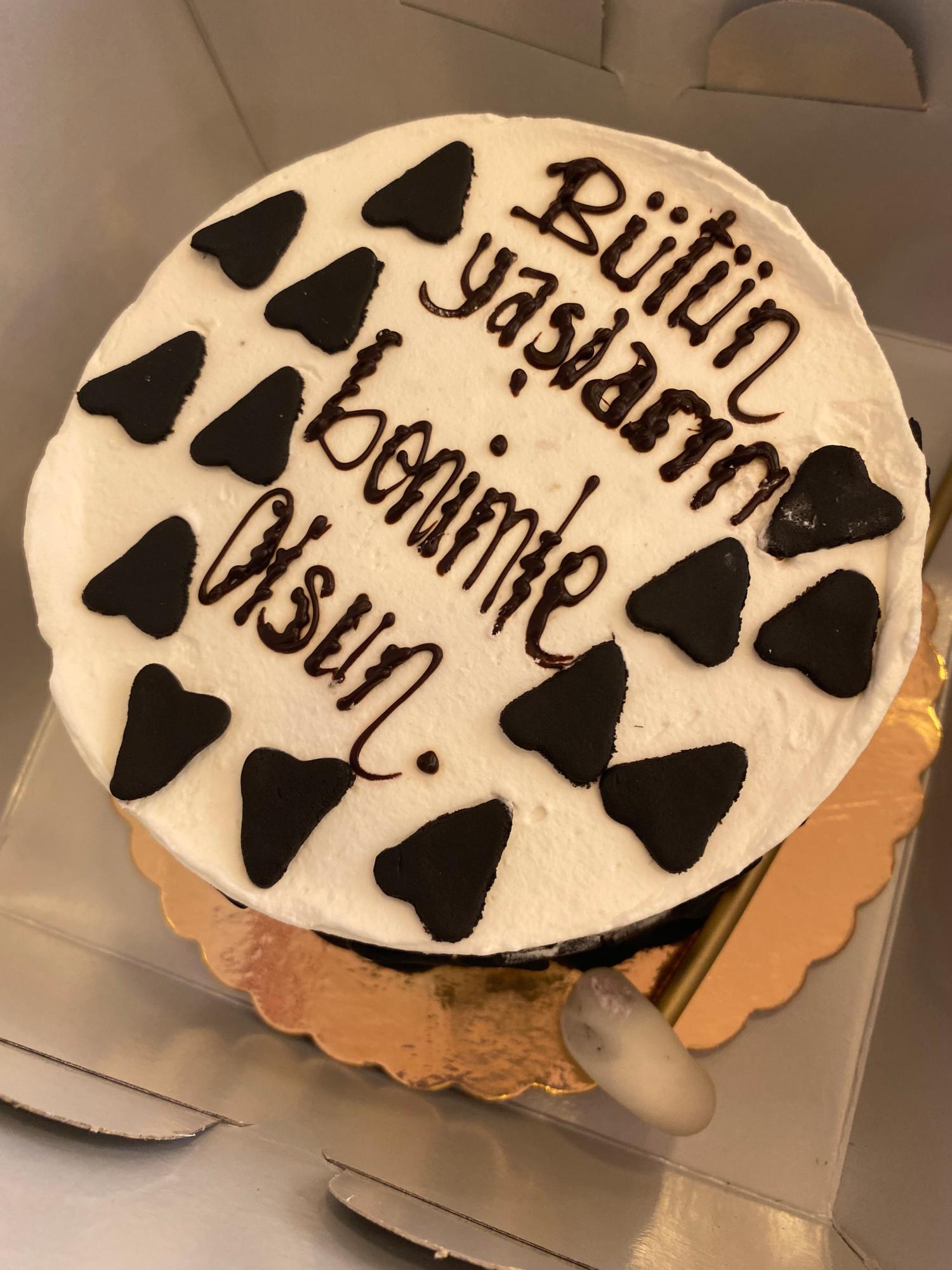 Yunus Emre Unlu Mamülleri Fırının Beklenenin Altında Kalan Pasta ...