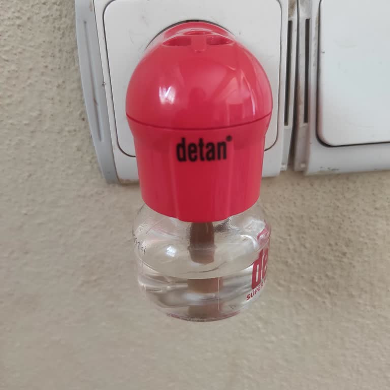 Detan Sivrisinek Kovucu Çok Yoğun Şekilde Isınır 5 Dakika İçinde ...