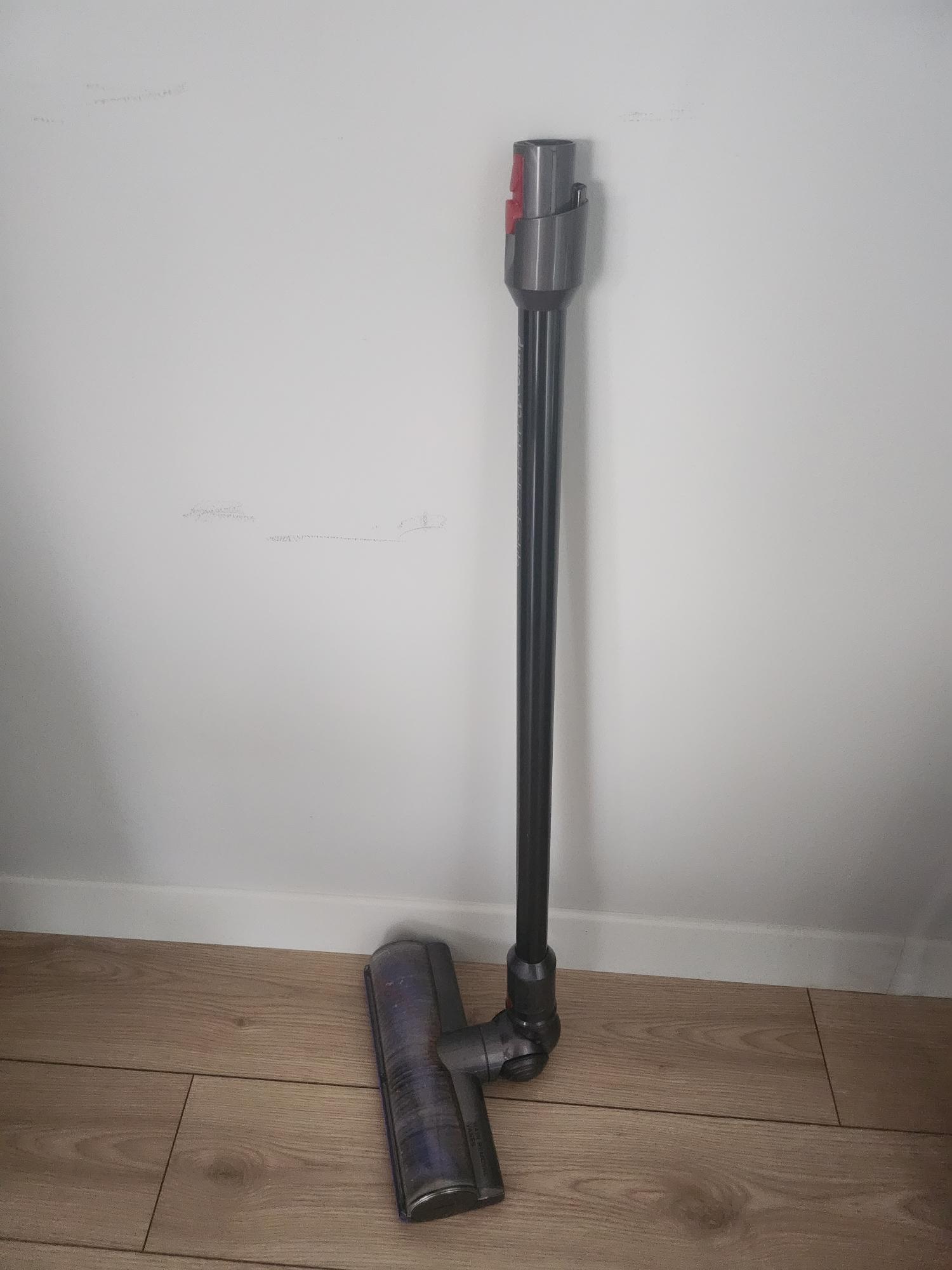 Delay in Repair for Dyson V12 Vacuum Body Damage - Xolvie