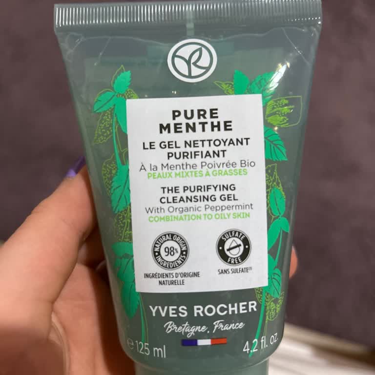 Yves Rocher Face Wash Gel Caused Redness and Irritation on My Face - Xolvie